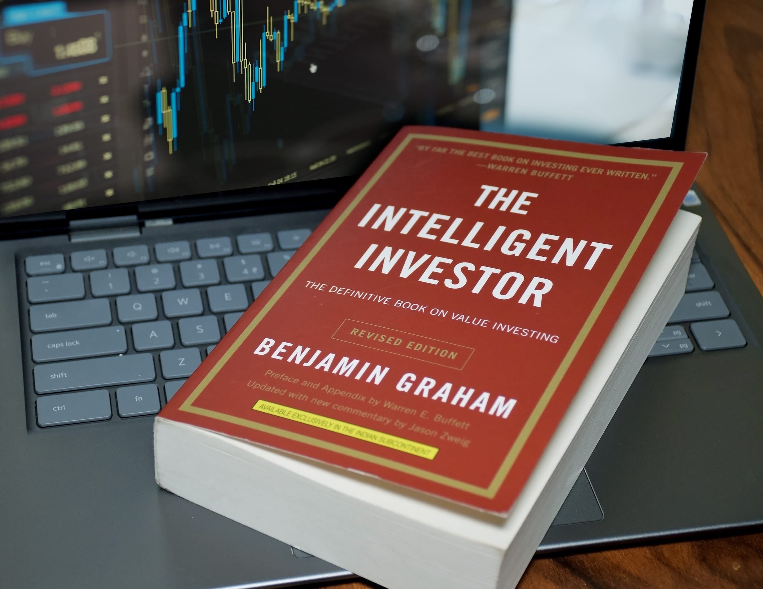 The Intelligent Investor - My Review and Takeaways | Drip Investing